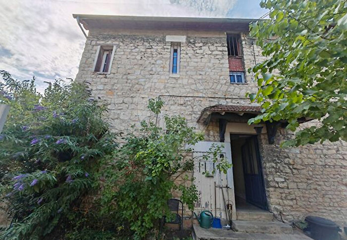Appartement 4 pièces à vendre à Nevers, Cathédrale, Jonction