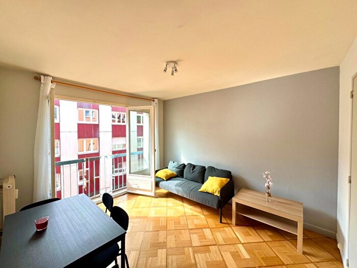 Appartement 2 pièces à louer - Saint-Étienne, Saint-Roch, Vivaraize, Valbenoite, Centre Deux