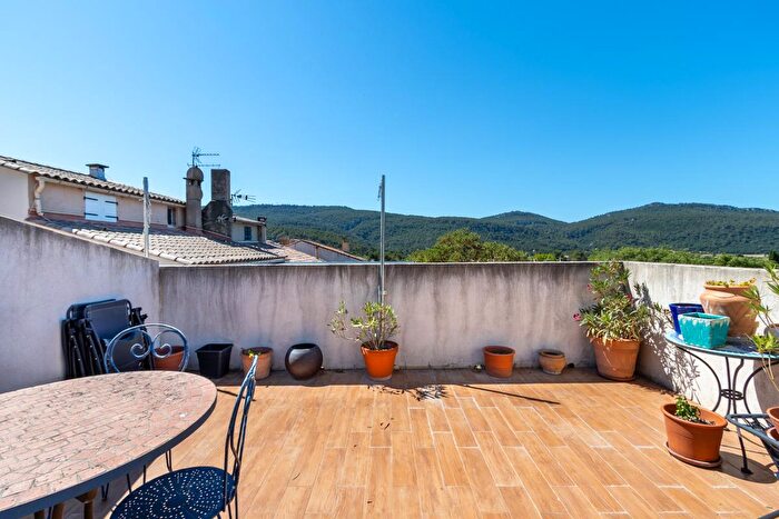 Cuges-les-Pins - Maison 4 pièces à vendre