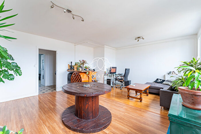 Appartement 4 pièces à vendre - Villeurbanne, Poudrette, Les Brosses