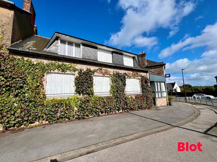 Maison 7 pièces à vendre - Montauban-de-Bretagne
