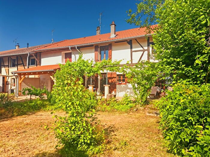 Beaupont - Maison 5 pièces à vendre