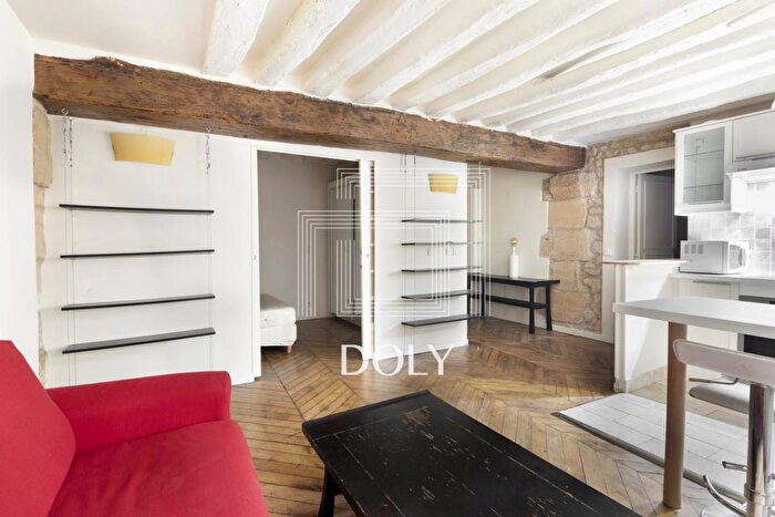 Appartement 2 pièces à Paris 3ème, Archives, à vendre