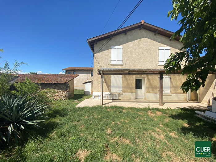 Maison 3 pièces à louer à Chanos-Curson