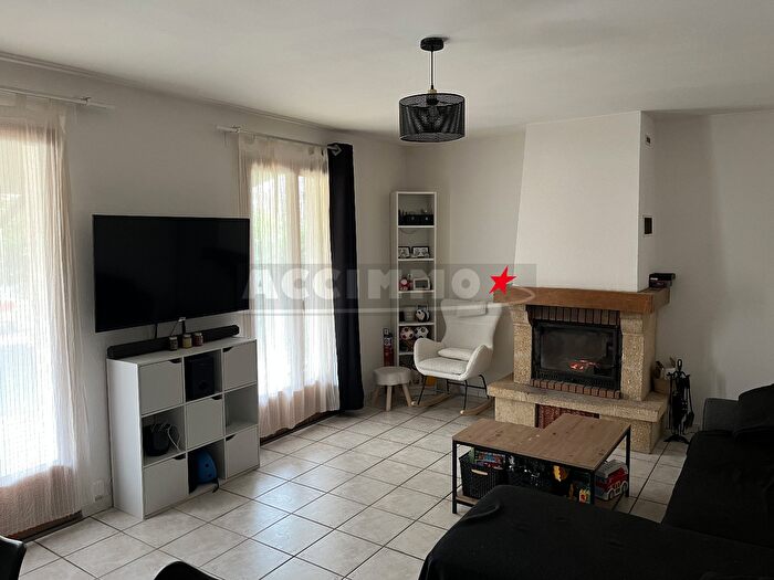 Maison 3 pièces à vendre à Lanta