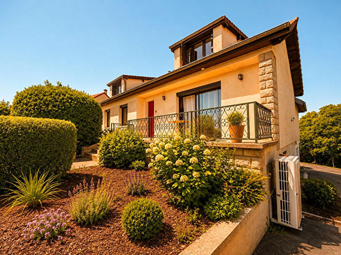Mareuil-lès-Meaux : Maison 7 pièces à vendre