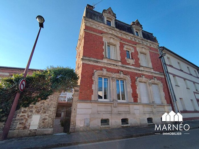 Appartement à louer - Châlons-en-Champagne - 1 pièce