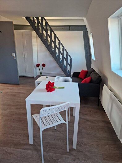 Appartement 1 pièce à Centre République, Armentières, à louer