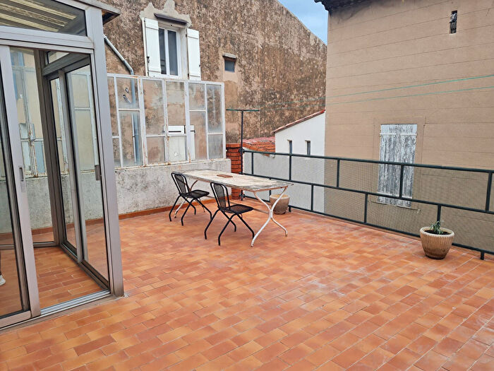 Appartement à louer - Trets - 2 pièces - 1 chambre