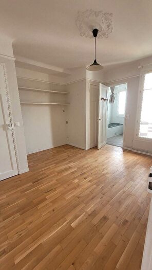 Asnières-sur-Seine : Appartement 2 pièces à louer