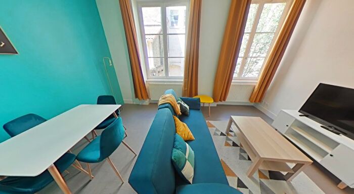 Lyon 1er, Bas des Pentes, Presqu'île : Appartement 2 pièces à louer