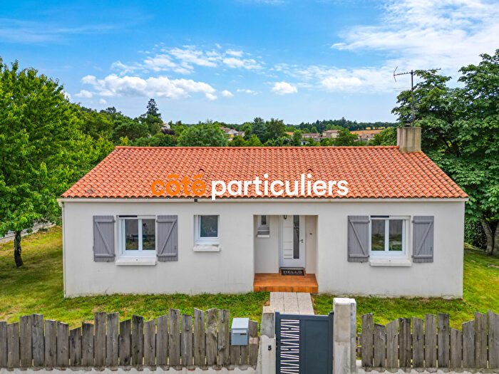 Maison à vendre - Le Girouard - 4 pièces - 3 chambres