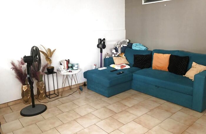 Appartement 2 pièces à Saint-Joseph, à vendre