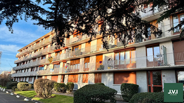 Appartement à vendre - Épinay-sur-Seine, Les Econdeaux - 5 pièces - 4 chambres