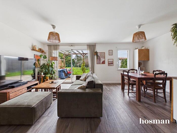 Maison à vendre - Eysines, Le Bourg - 4 pièces - 3 chambres