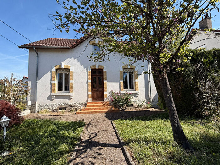 Maison 6 pièces à Montceau-les-Mines, Bellevue, à vendre