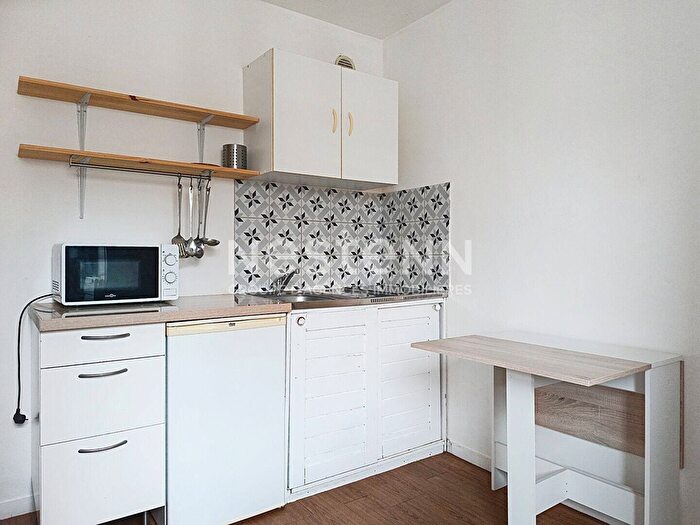 Appartement à louer - Mairie-Champs Fous-Morangis, Chilly-Mazarin - 1 pièce