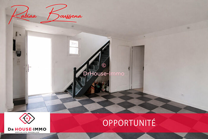 Maison à vendre - Clichy-sous-Bois, Les Trois Châteaux - 4 pièces - 3 chambres