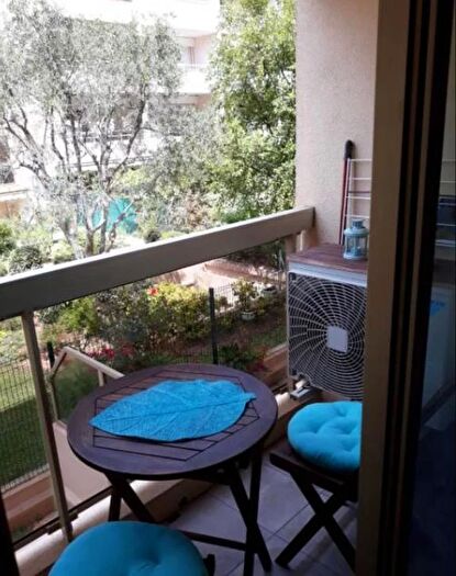 Appartement à louer - Antibes - 1 pièce