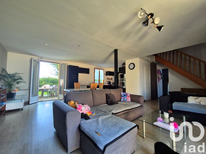 Maison à vendre - Châtenay-sur-Seine - 6 pièces - 4 chambres