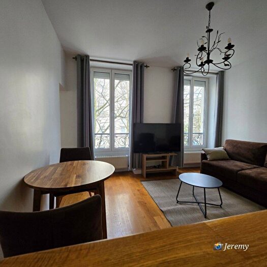 Appartement à louer - Bercy, Paris ème arrondissement - 2 pièces - 1 chambre