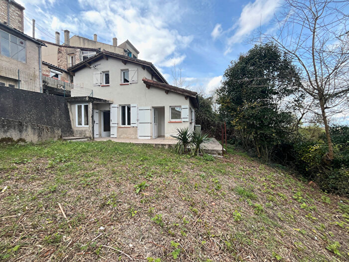 Maison à louer - Monclar - 2 pièces - 1 chambre