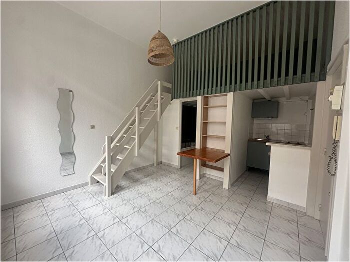 Appartement 1 pièce à Lille, Wazemmes, à louer