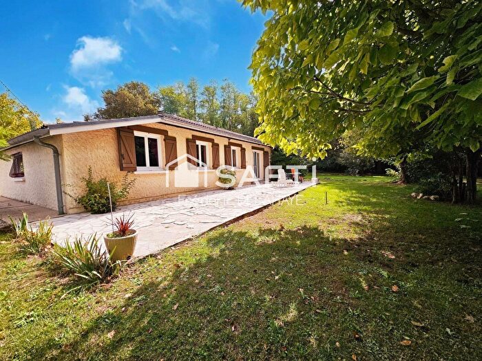 Maison à vendre - Avensan - 4 pièces - 3 chambres