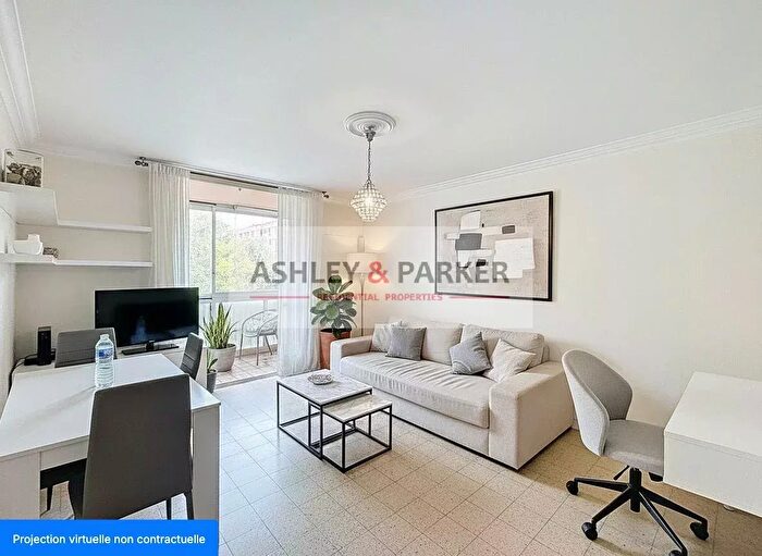 Appartement à vendre - Nice, Pasteur - 2 pièces - 1 chambre