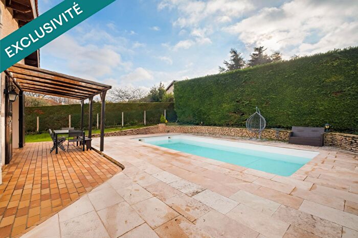 Maison à vendre - Jardin - 5 pièces - 4 chambres