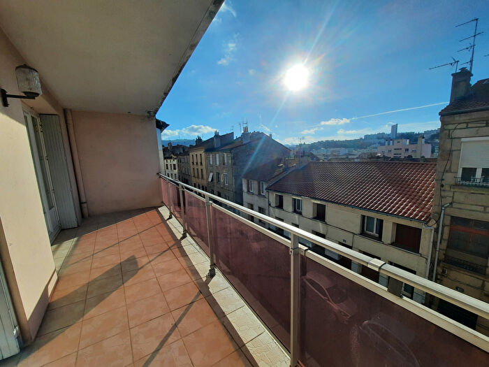 Appartement à vendre - Saint-Étienne, Saint-Roch, Vivaraize, Valbenoite, Centre Deux - 3 pièces - 2 chambres