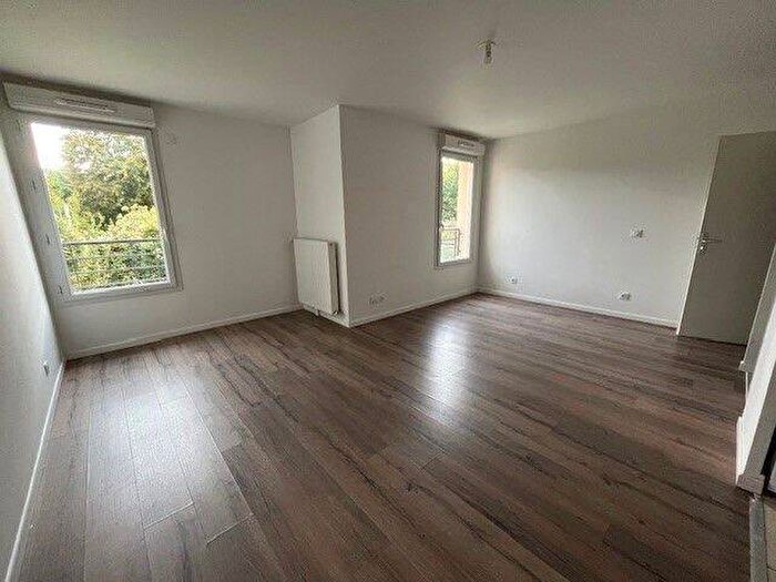 Appartement 1 pièce à louer à Centre Ville, Mennecy