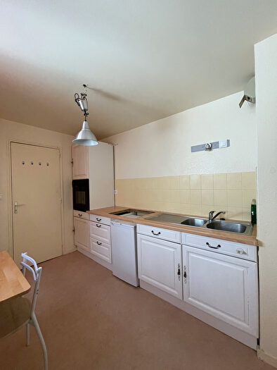 Aurillac, Centre-ville : Appartement 2 pièces à louer
