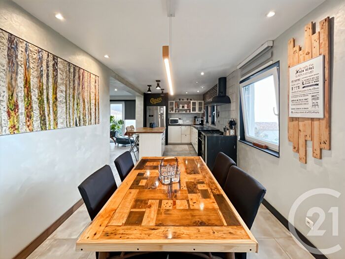 Maison à vendre - Olmeta-di-Tuda - 8 pièces - 5 chambres