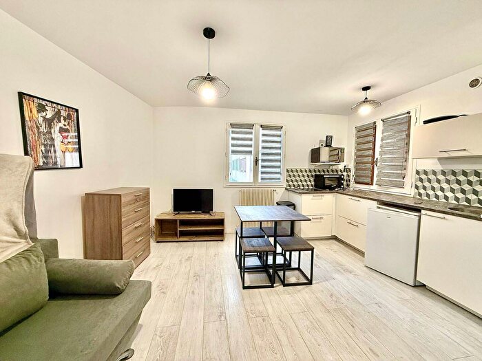 Appartement à louer - La Conception, Marseille ème arrondissement - 1 pièce