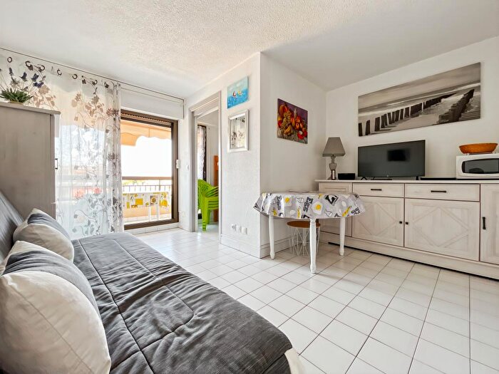 Appartement à vendre - Fréjus, Fréjus Plage - 1 pièce