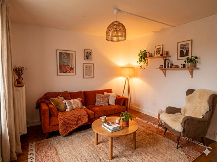 Appartement à louer - Nancy, Mon Désert, Jeanne dArc, Saurupt, Clémenceau - 5 pièces - 4 chambres