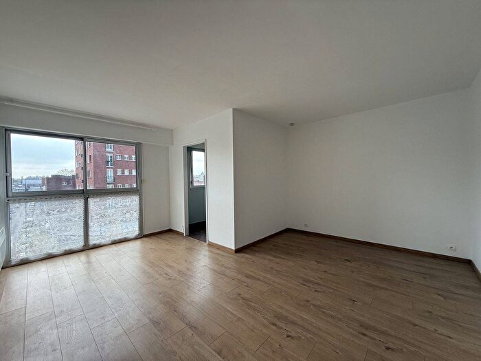 Centre Ville, Amiens : Appartement 1 pièce à louer