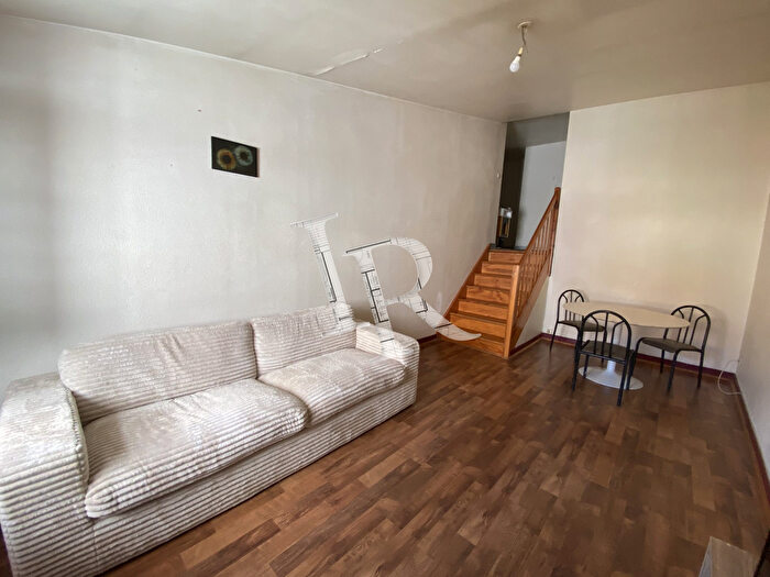 Appartement à louer - Le Puy-en-Velay, Centre-ville - 3 pièces - 2 chambres