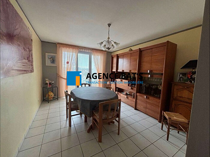 Appartement à louer - Roche-la-Molière - 4 pièces - 3 chambres