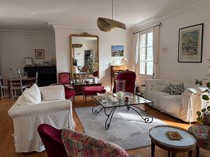 Tours, Sainte-Radegonde, IUT - Maison 6 pièces à vendre