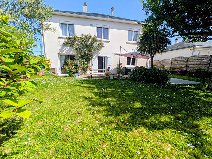 Maison 6 pièces à vendre - La Chapelle-sur-Erdre, Centre-ville, Gare, Chêne Vert