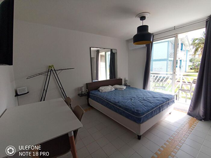 Appartement à louer - Saint-François - 1 pièce