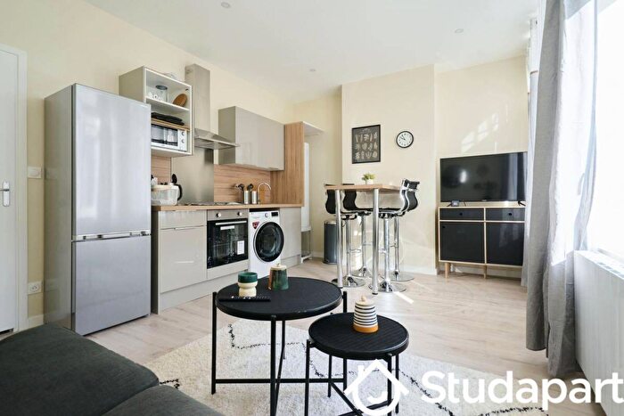 Appartement à louer - Wazemmes, Lille - 1 pièce - 3 chambres