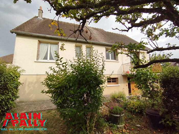 Maison à vendre - Cloyes-sur-le-Loir - 7 pièces - 3 chambres