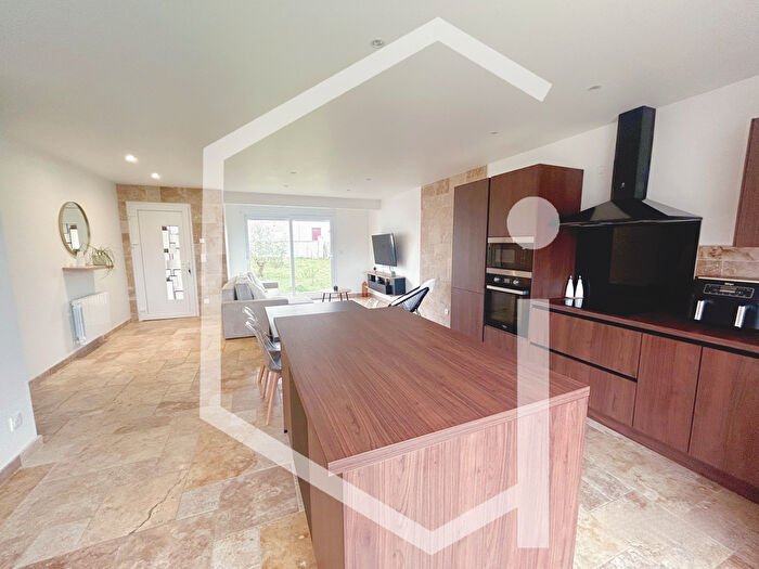 Maison à vendre - Mesves-sur-Loire - 4 pièces - 3 chambres