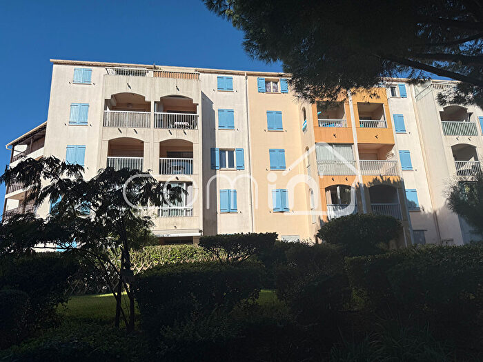 Appartement à vendre - Fréjus, Centre-ville - 2 pièces - 1 chambre