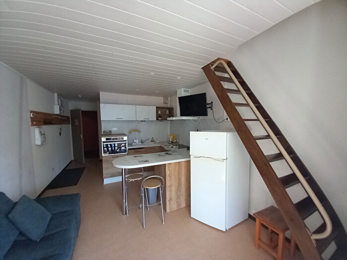 Appartement à vendre - Laveissière - 1 pièce