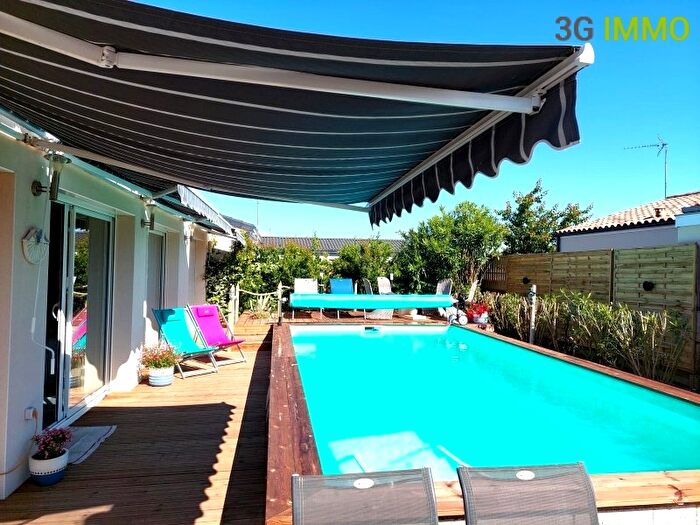 Maison 4 pièces à Les Mathes, à vendre