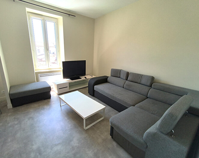 Appartement à louer - Castres - 3 pièces - 2 chambres